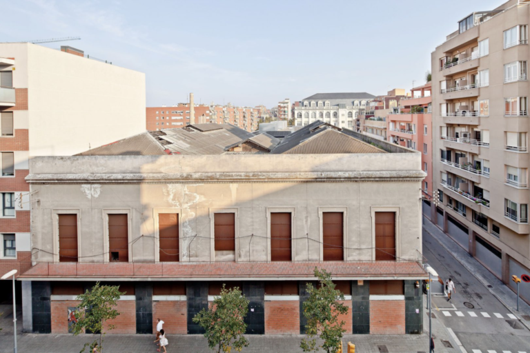 Flores & Prats | Sala Beckett - Architecture and Wonder