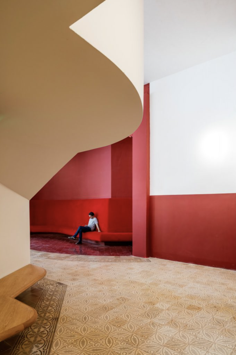 Flores & Prats | Sala Beckett - Architecture and Wonder